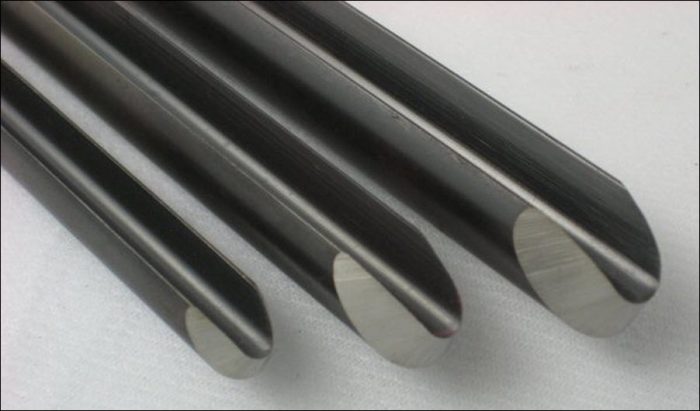 5/8" V Bowl Gouge - Thompson Lathe Tools